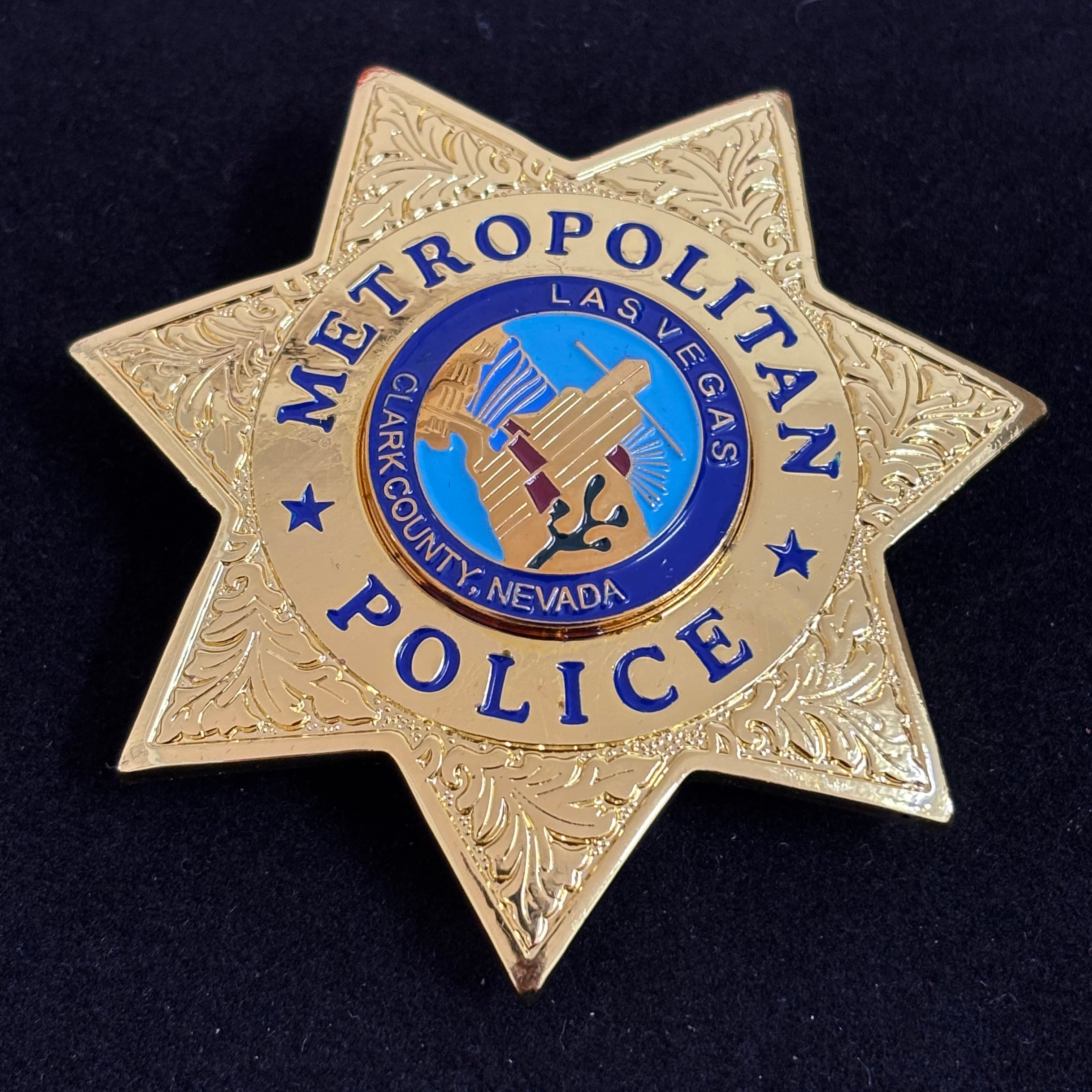 Las Vegas Metropolitan Police Badge LVMPD Replica Movie Props – Badgedepots